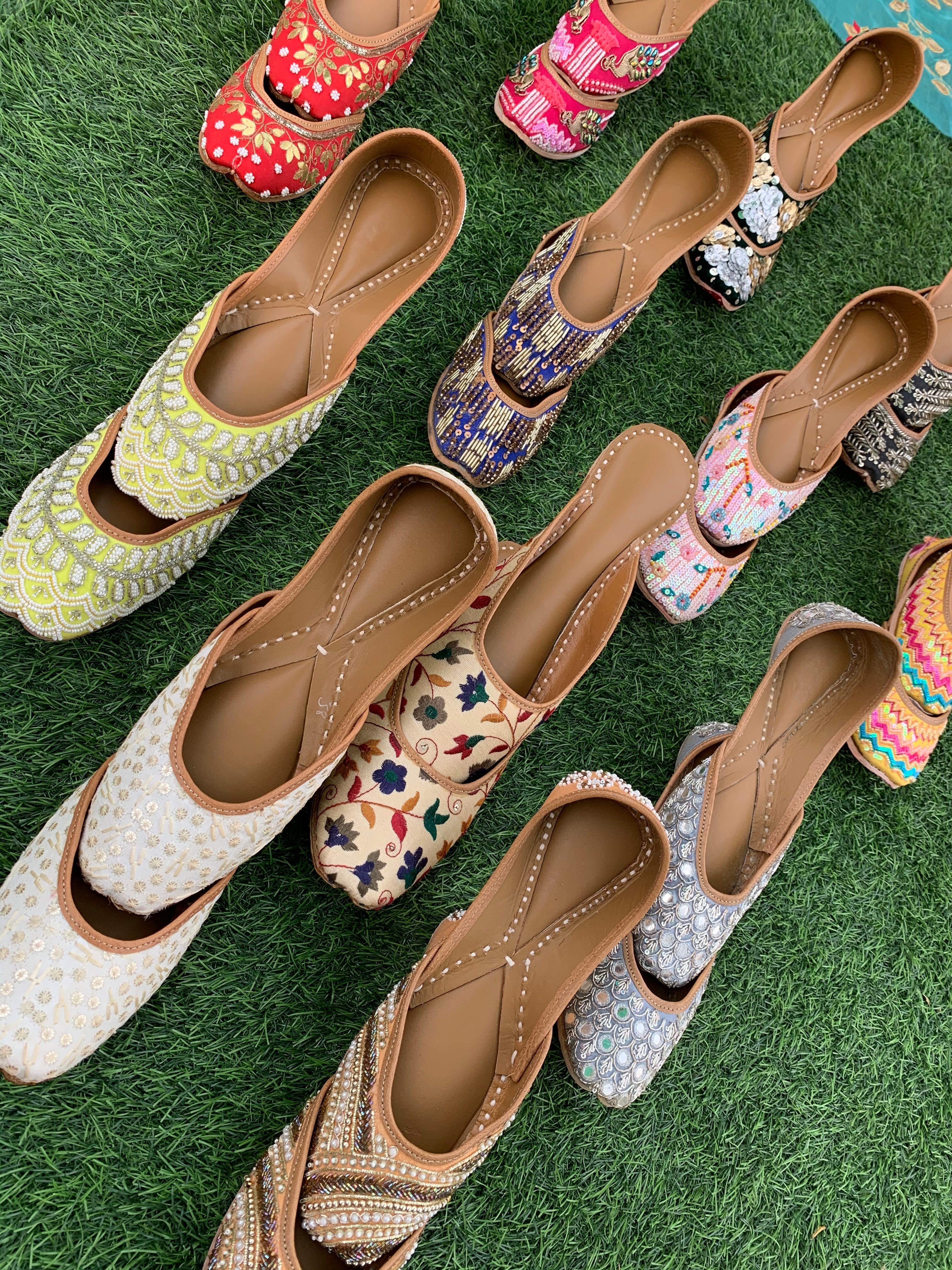 Footwears – colorsandbraids